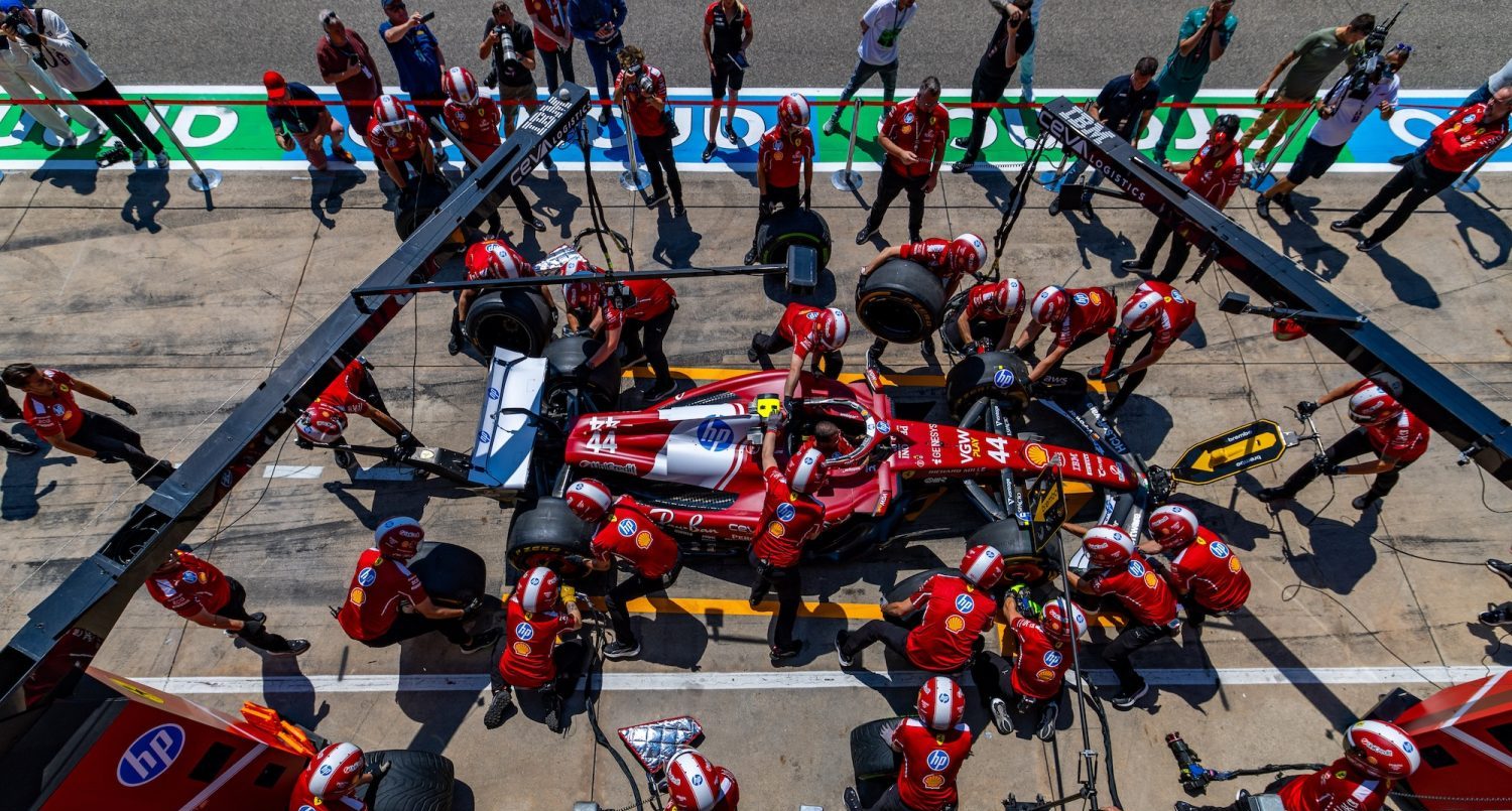 La Formula Uno sta seriamente pensando di istituire i due pit stop ...